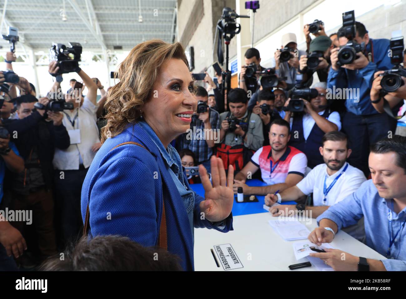 Presidential candidate Sandra Torres, of the National Unity of Hope ...