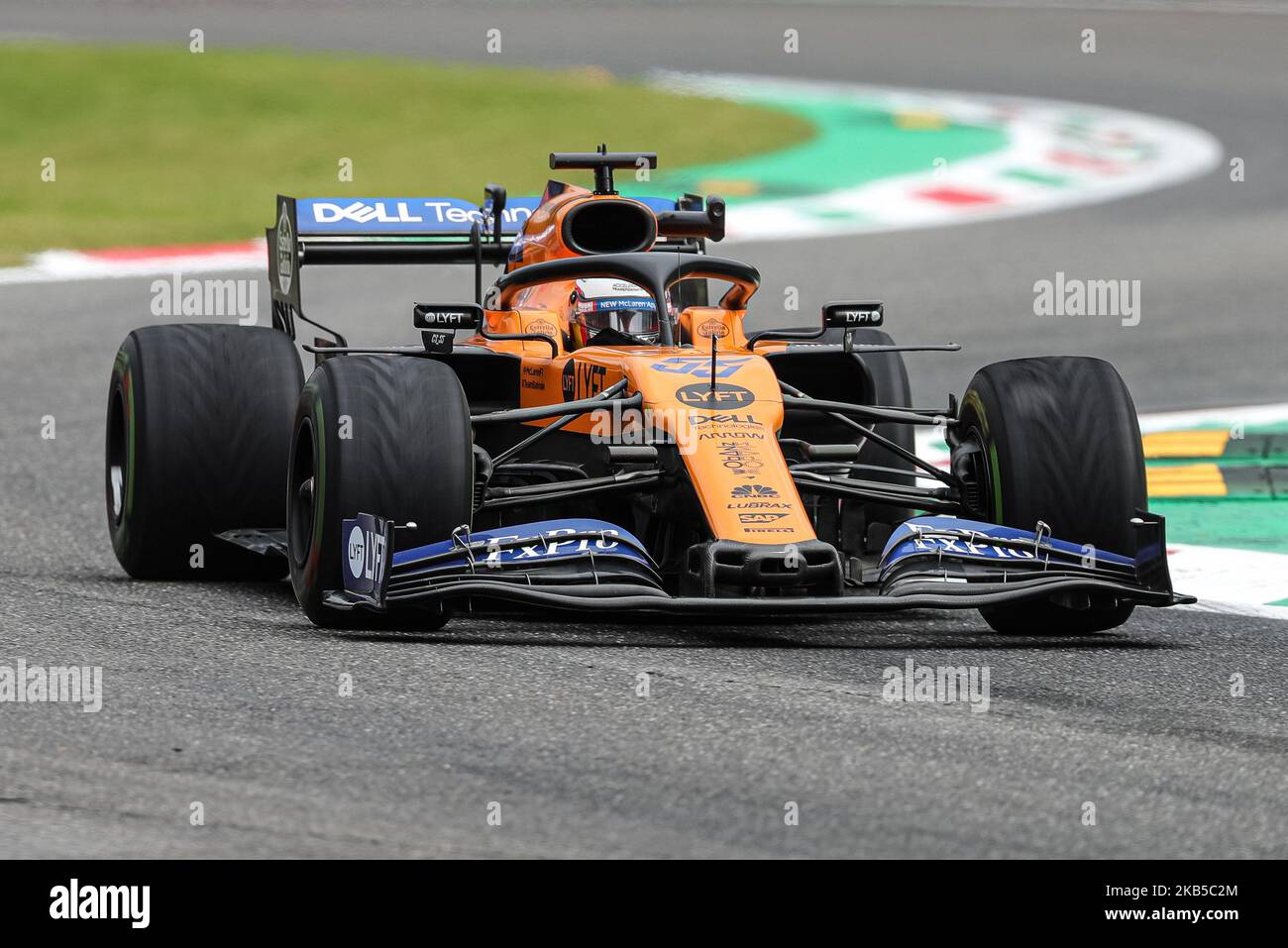 Carlos sainz jr driving the 55 mclaren f1 team hi-res stock photography ...