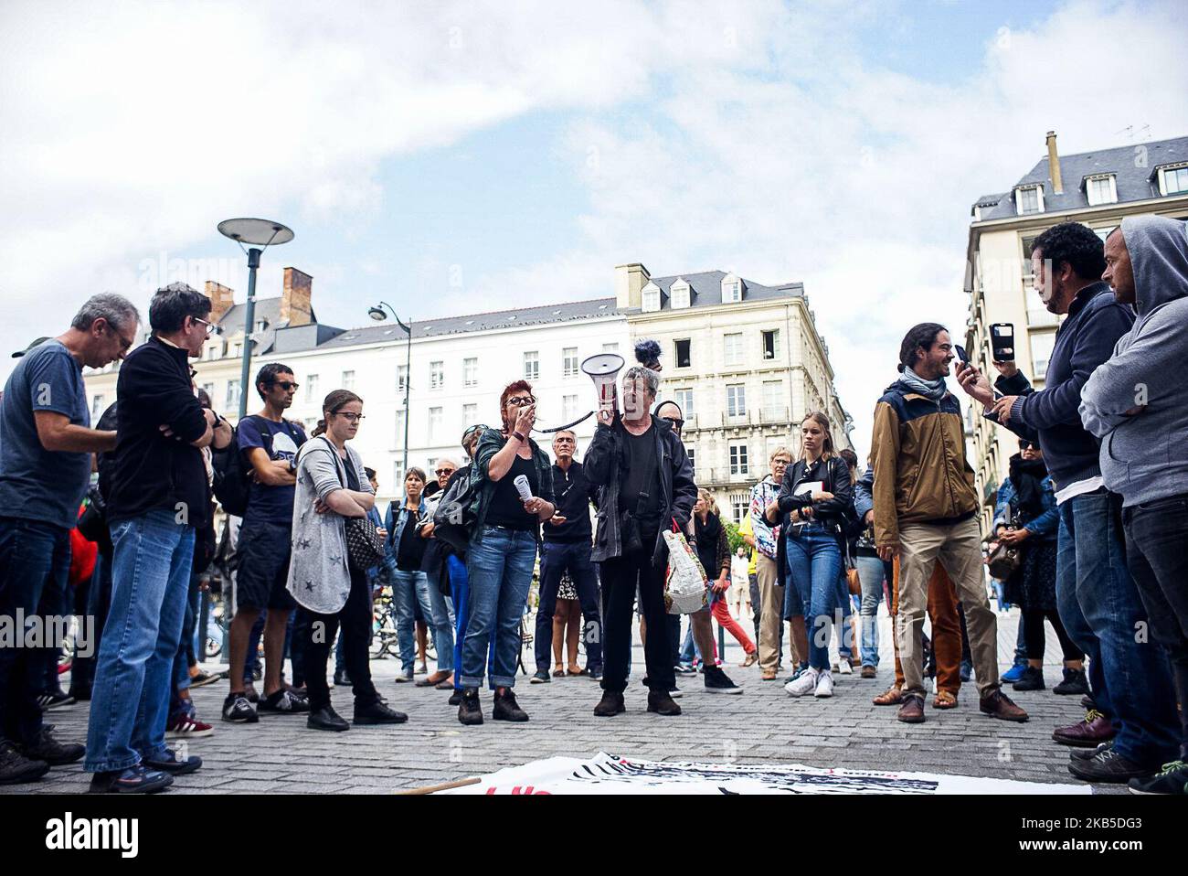 Homeless refugees of camp gayeulles hi-res stock photography and images ...