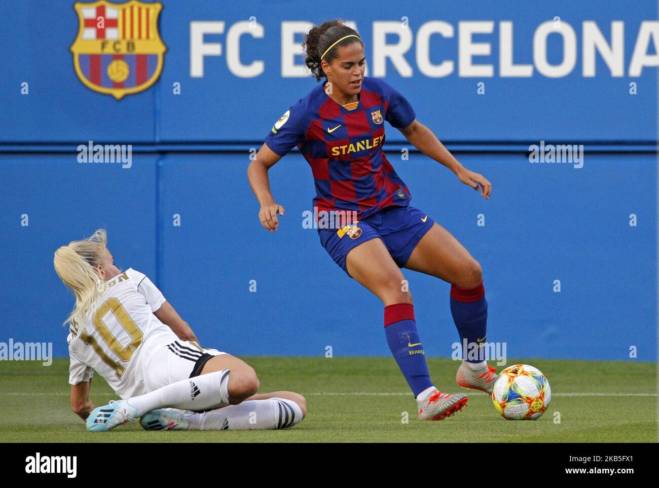Sofia Jakobsson and Andrea Falcon during the match between FC Barcelona ...