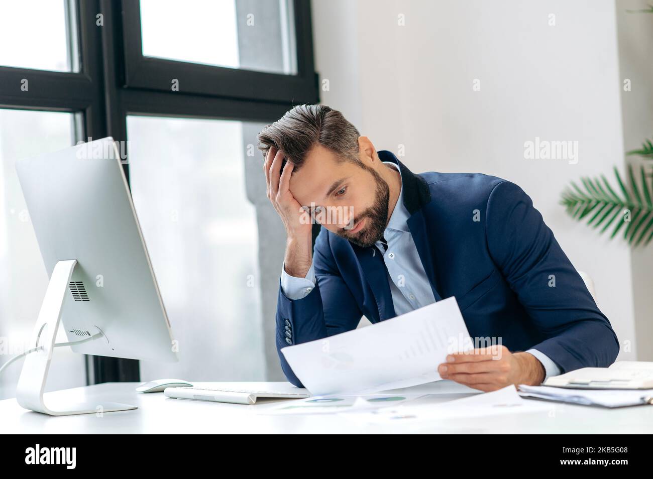 Workplace mentor hi-res stock photography and images - Alamy