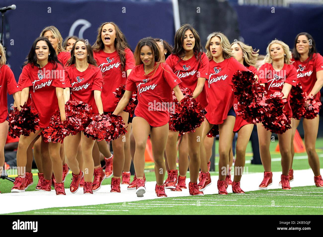 Houston, Texas, USA. 3rd Nov, 2022. The Houston Texans cheerleaders ...