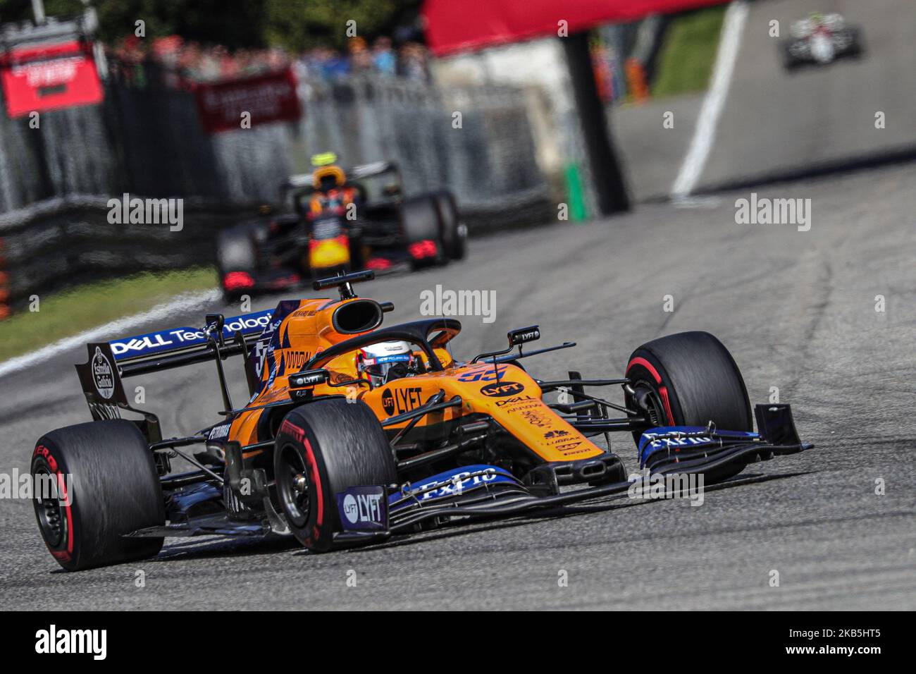 Carlos sainz jr driving the 55 mclaren f1 team hi-res stock photography ...