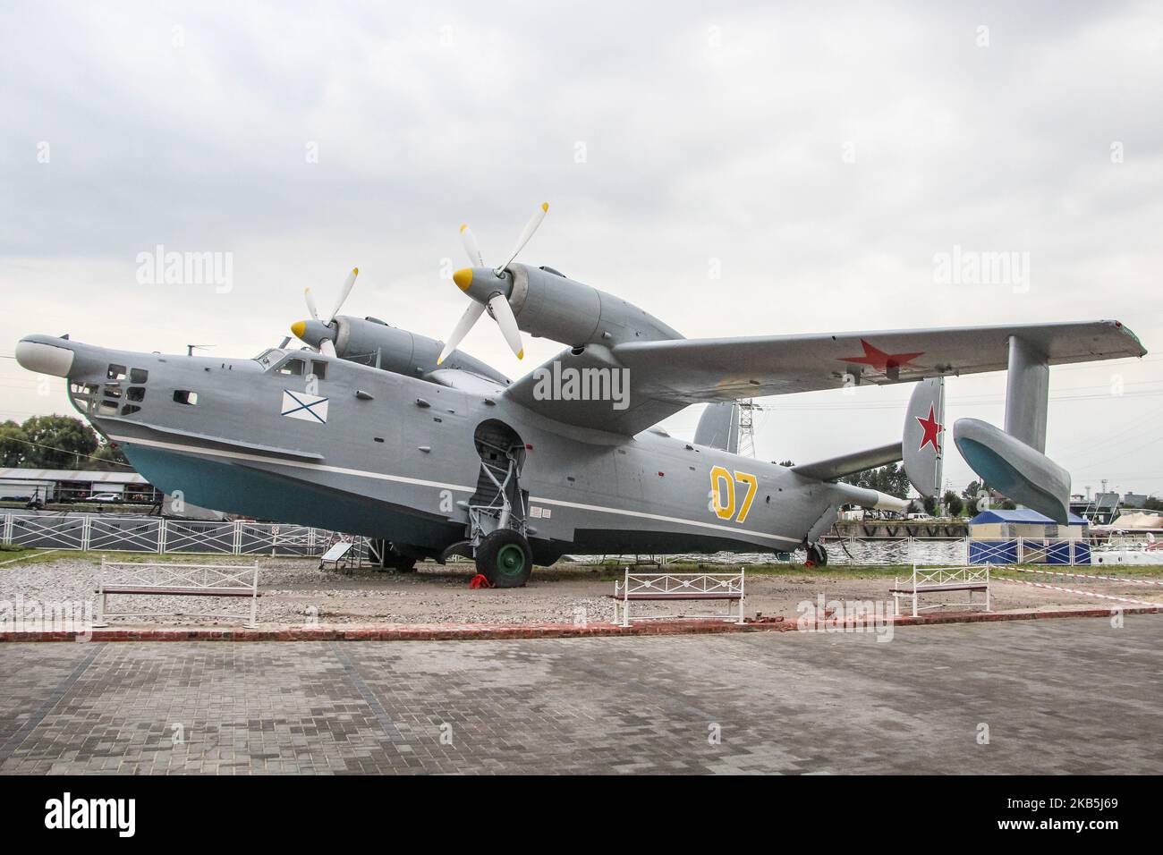 Soviet Beriev Be-12 Chayka urboprop-powered amphibious aircraft ...