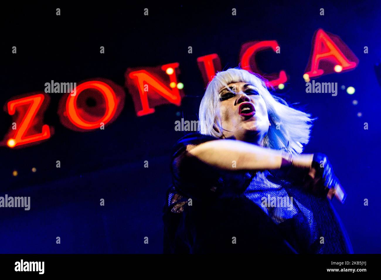 Amazonica show hi-res stock photography and images - Alamy