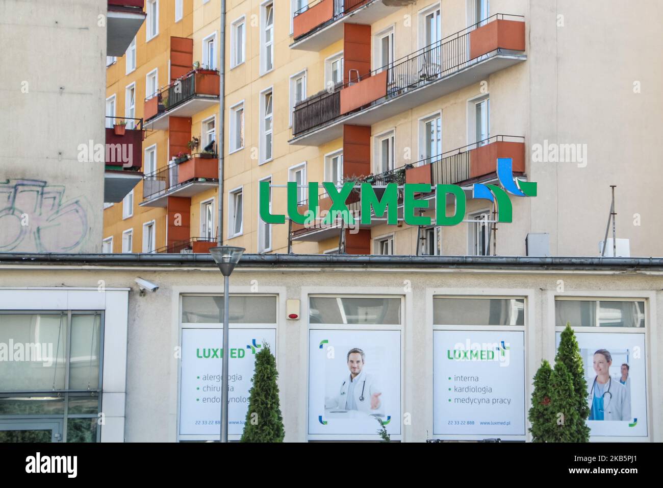 Clinic logo hi-res stock photography and images - Alamy