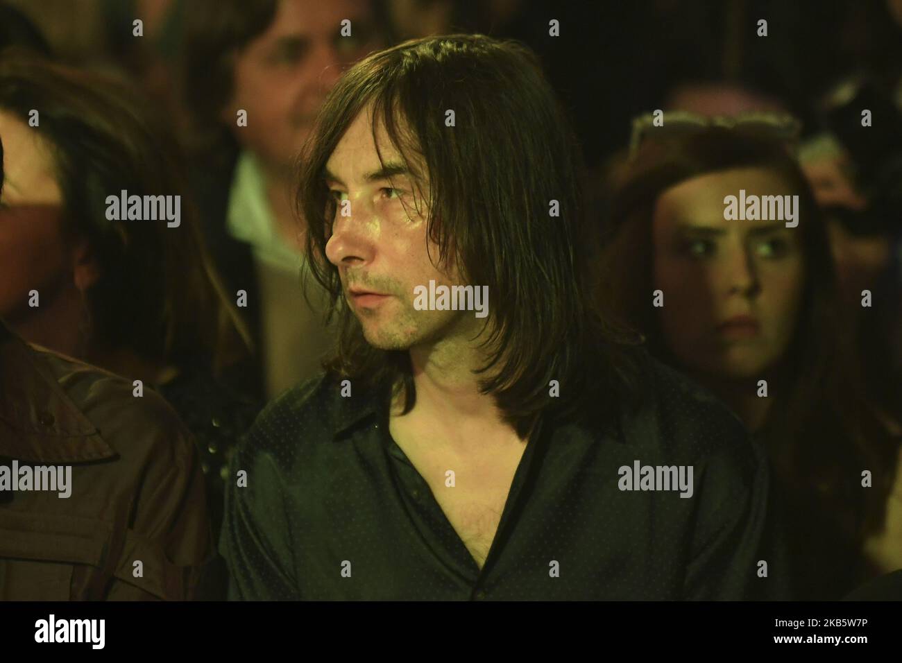 Bobby gillespie of primal scream backstage hi-res stock photography and ...