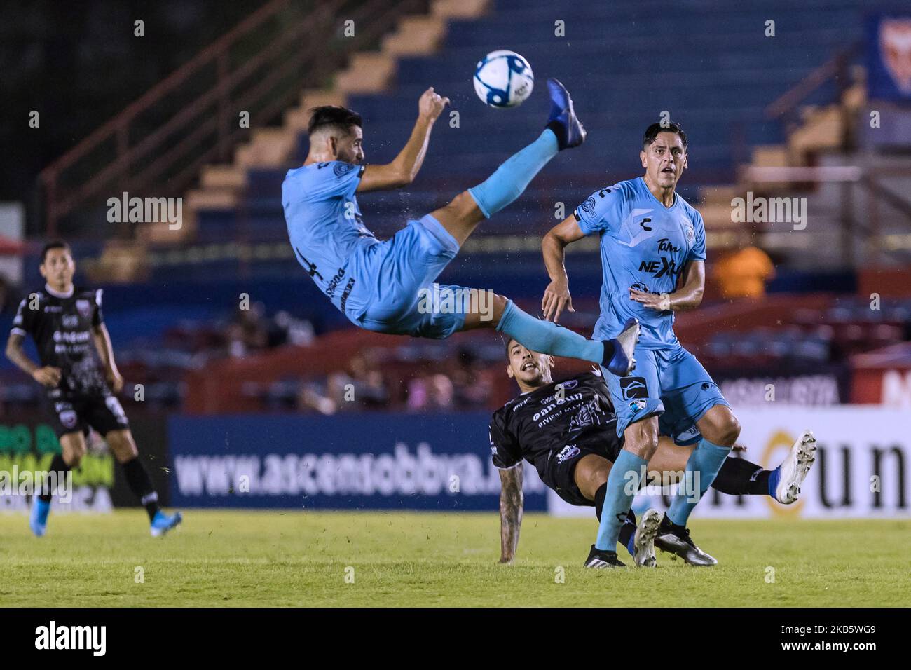 Atlante cancún stadium hi-res stock photography and images - Alamy