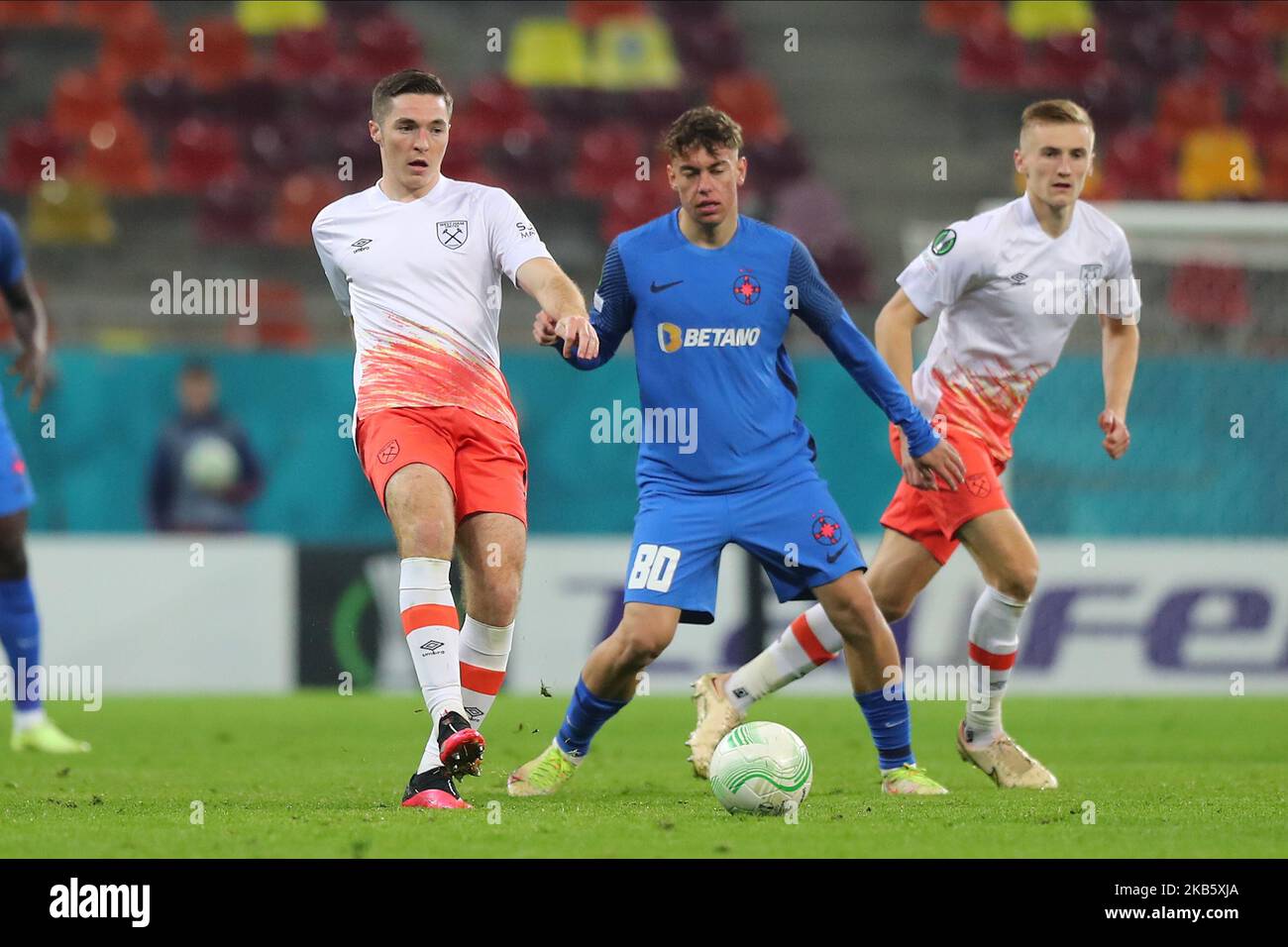 Arena nationala hi-res stock photography and images - Alamy