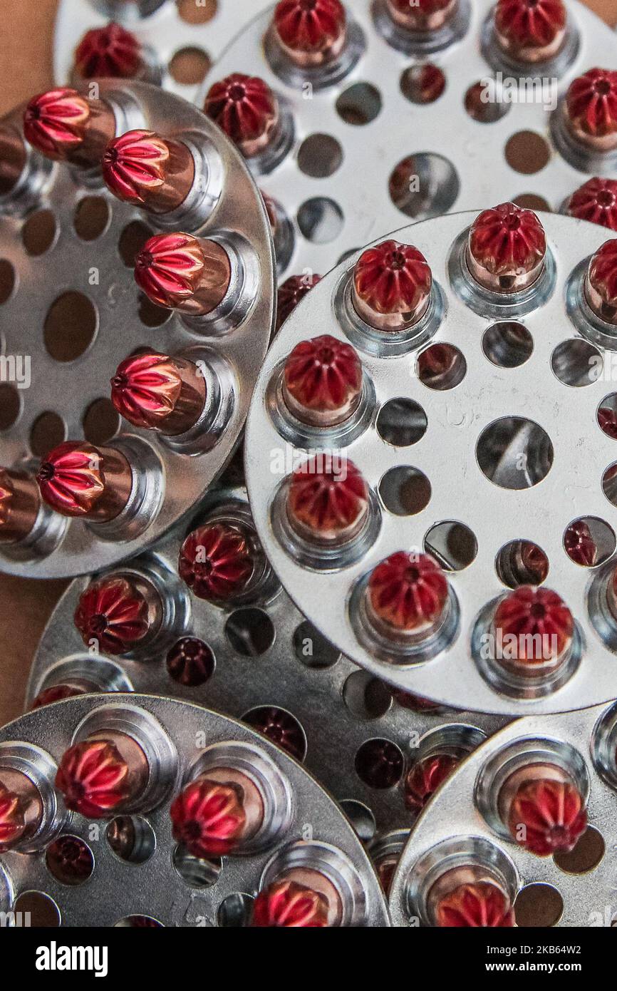 Spit High strength 6.3/10 calibre disc red cartridges for P370 spitfire ...