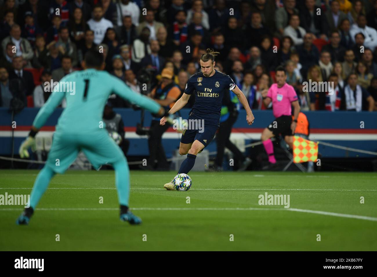 Welsh striker Gareth Bale, born in 1989, Real Madrid striker, plays ...