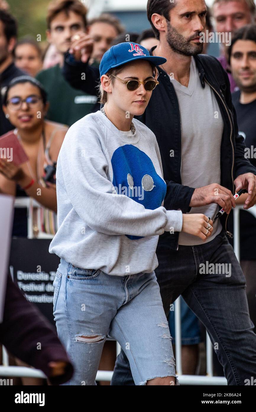 Kristen Stewart arrives at the Hotel Maria Cristina during the 67th San ...