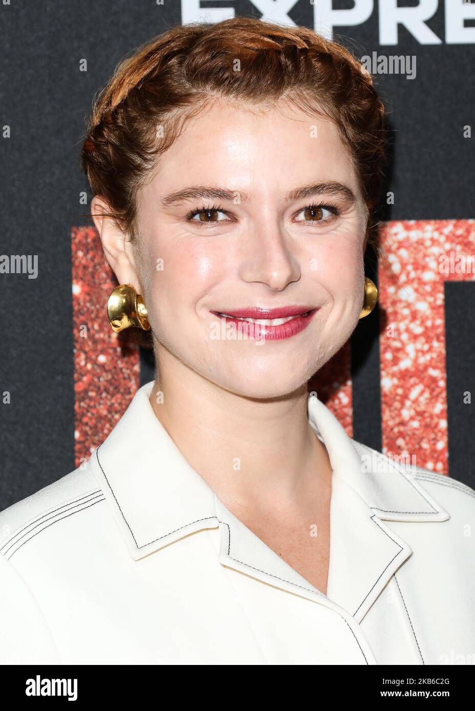 BEVERLY HILLS, LOS ANGELES, CALIFORNIA, USA - SEPTEMBER 19: Actress ...