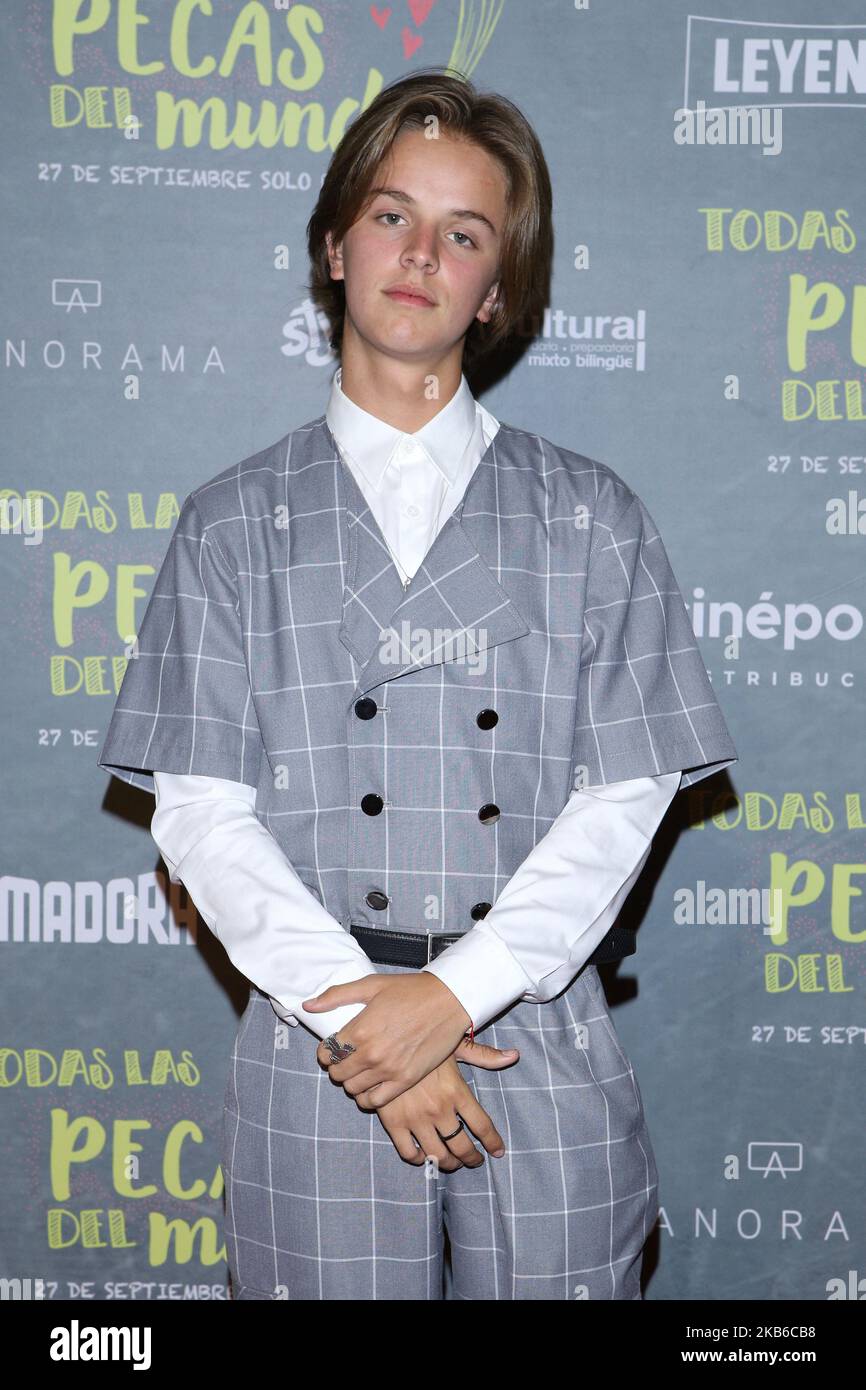 Luis de La Rosa poses for photos during a red carpet of Todas las Pecas ...