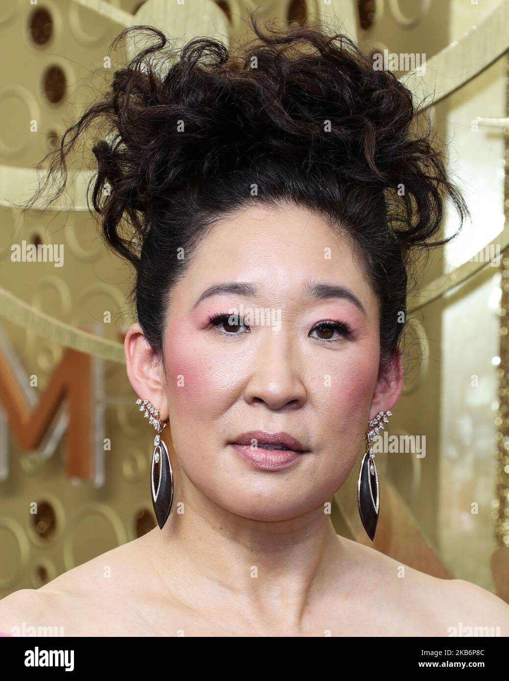 LOS ANGELES, CALIFORNIA, USA - SEPTEMBER 22: Sandra Oh arrives at the ...