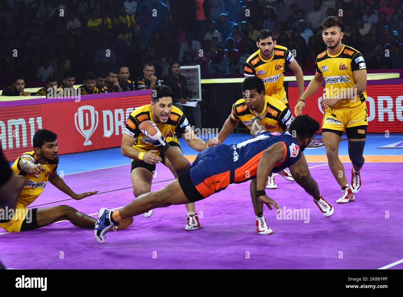 Players of bengal warriors hi-res stock photography and images - Alamy