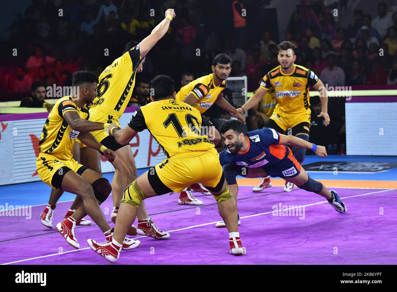 Players of bengal warriors hi-res stock photography and images - Alamy