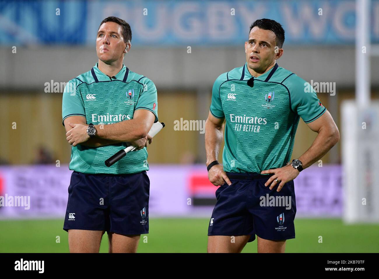 Rugby referee waiting for decision hi-res stock photography and images ...