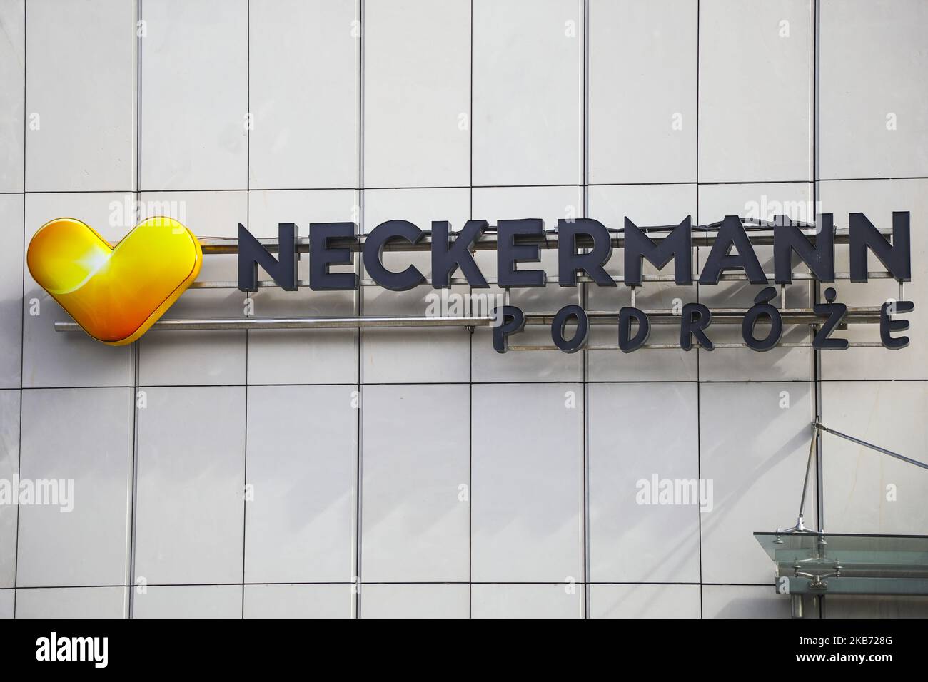 Travel agency logo hi-res stock photography and images - Alamy