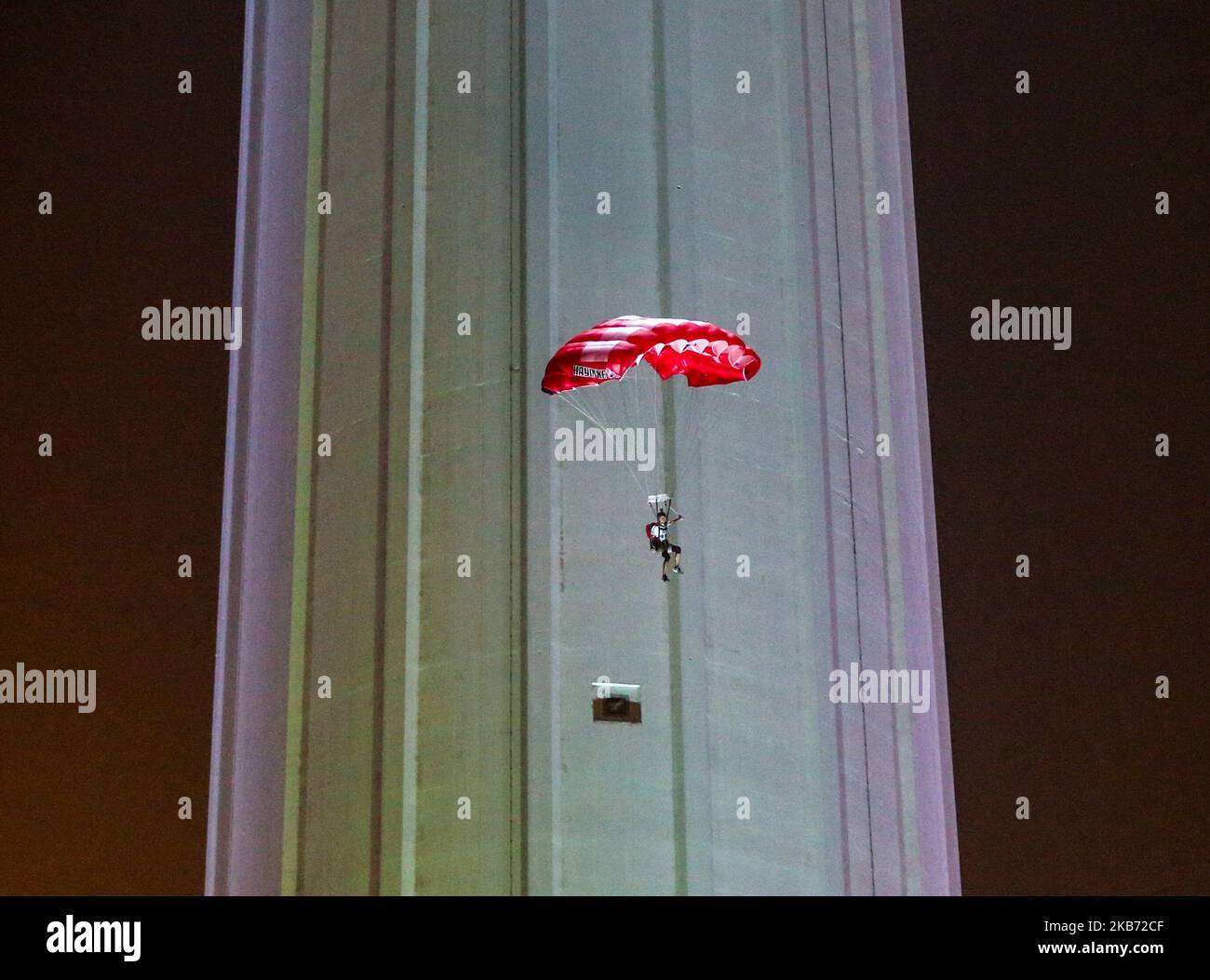 High open deck of malaysias landmark kuala lumpur tower hi-res stock ...
