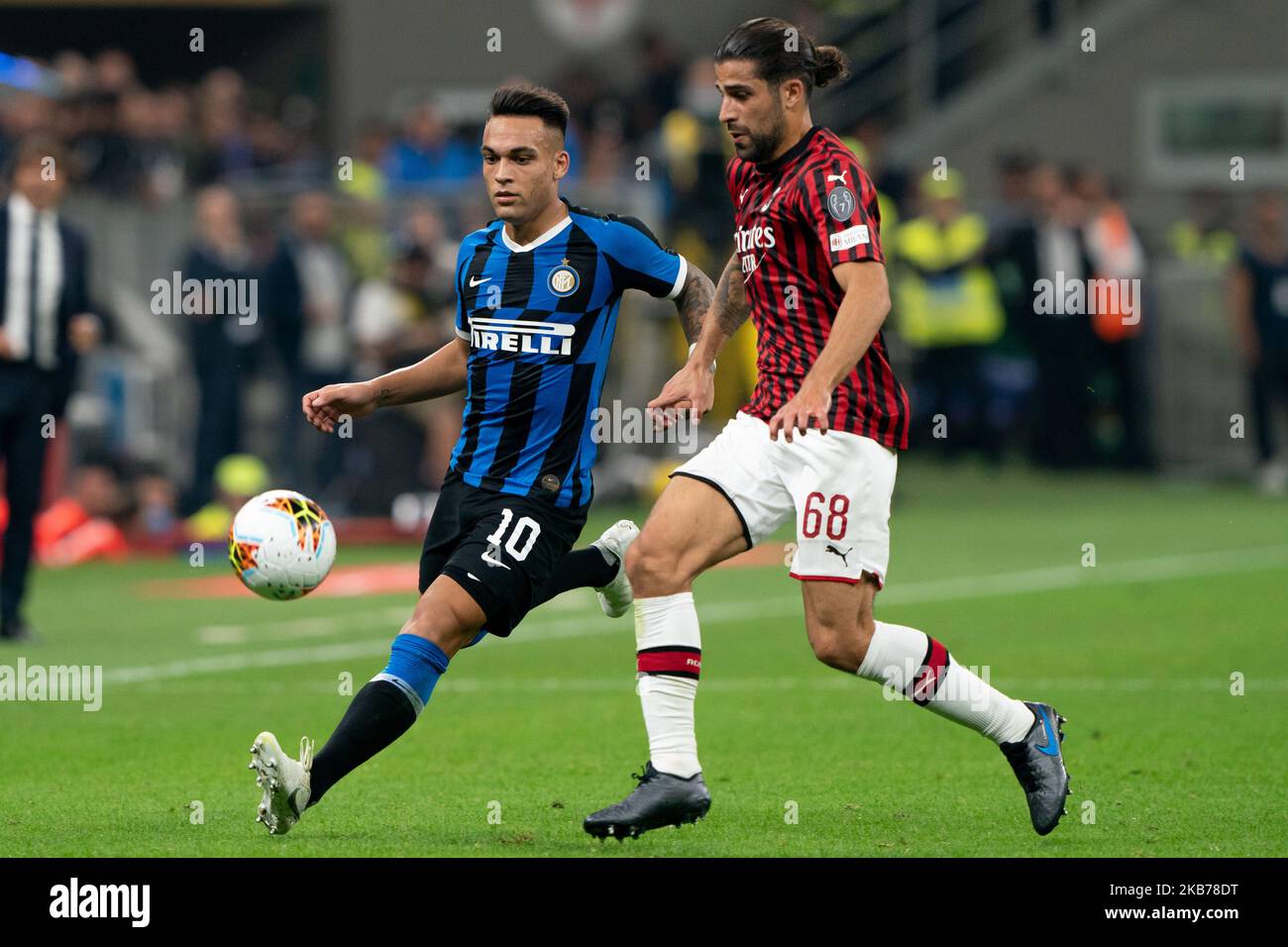 Riccardo rodriguez of ac milan hi-res stock photography and images - Alamy