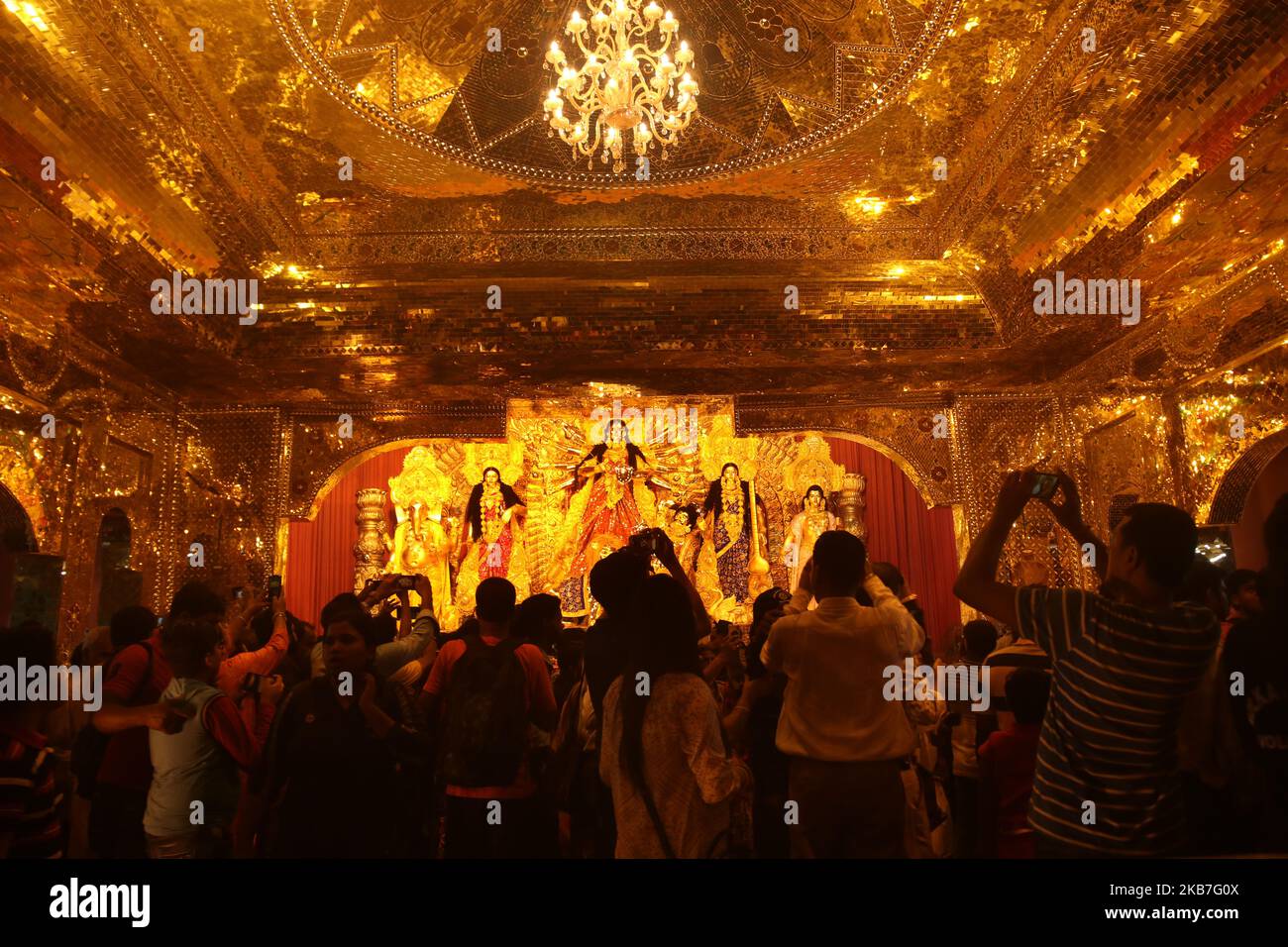 Pandal set up hi-res stock photography and images - Alamy