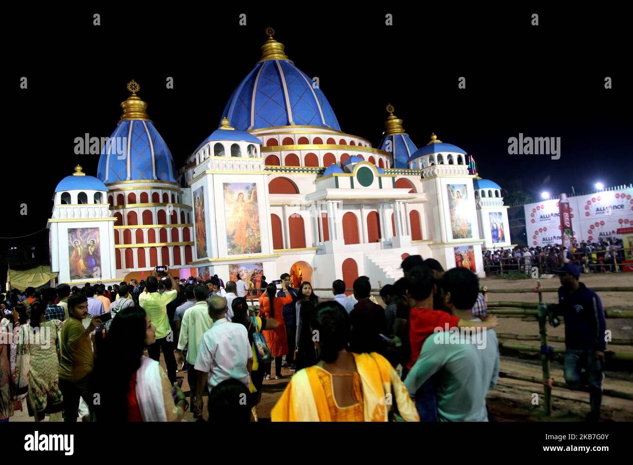 Pandal set up hi-res stock photography and images - Alamy
