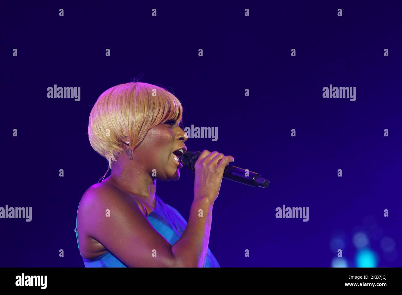 Kimberly Davis of Nile Rodgers & Chic performs on stage at Rock in Rio ...