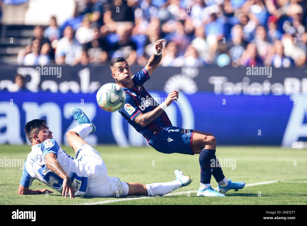 Leon futbol hi-res stock photography and images - Alamy