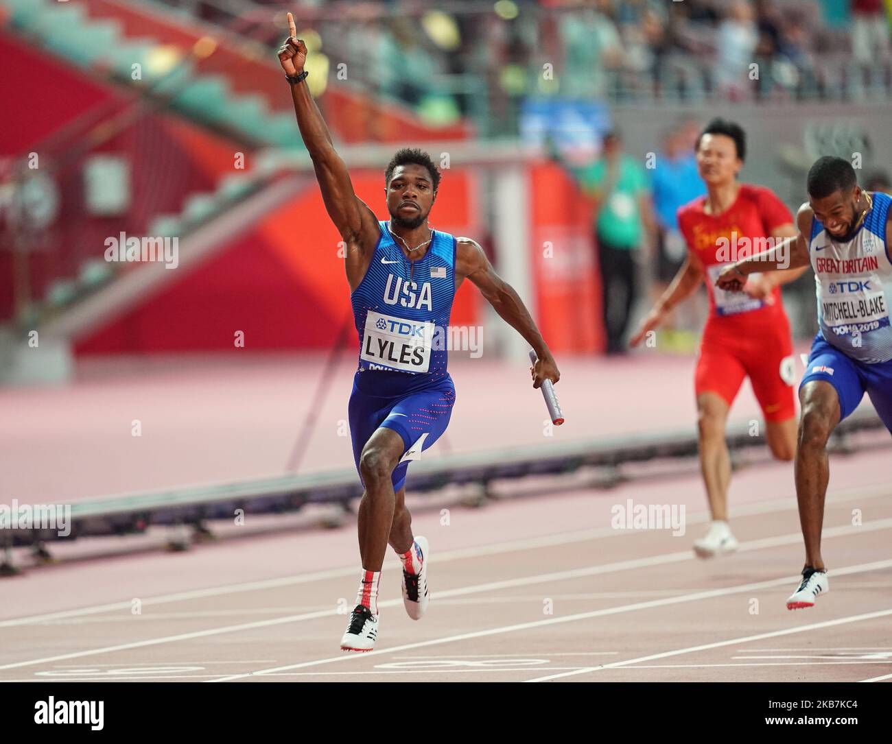 100 meter relay for men hi-res stock photography and images - Alamy