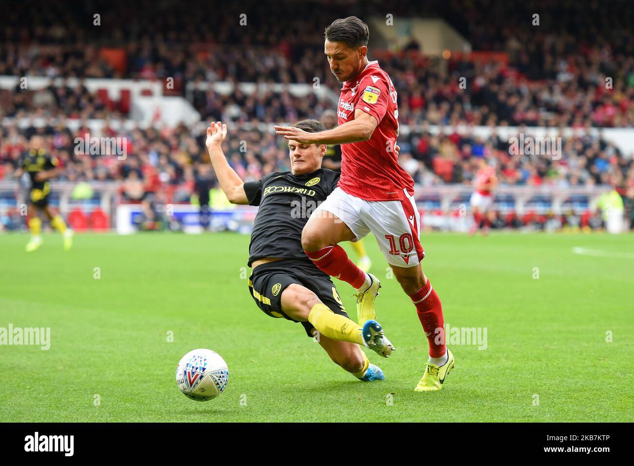 Brentford fouls joao carvalho hi-res stock photography and images - Alamy