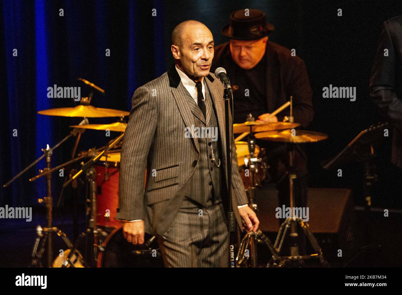 Matt bianco hi-res stock photography and images - Alamy