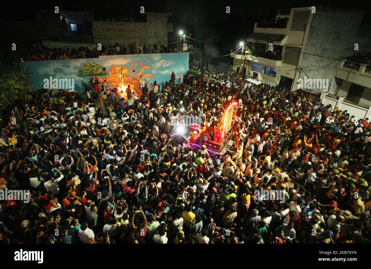 Indian Crowd gather at a park to see blazing effigies of mythical ...