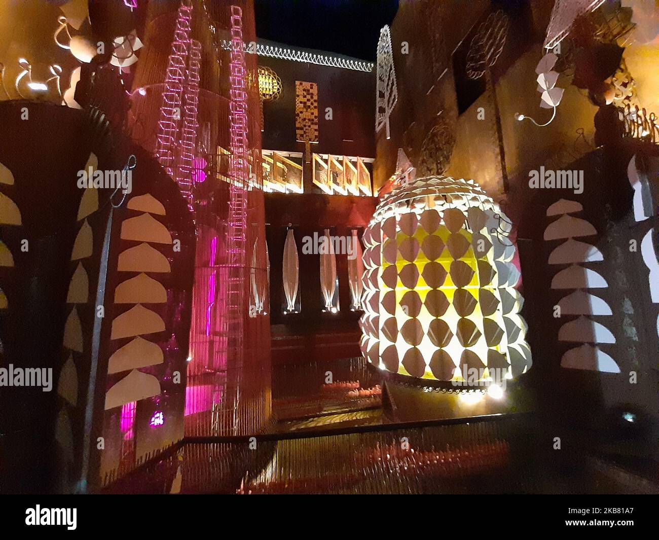 Pandal set up hi-res stock photography and images - Alamy