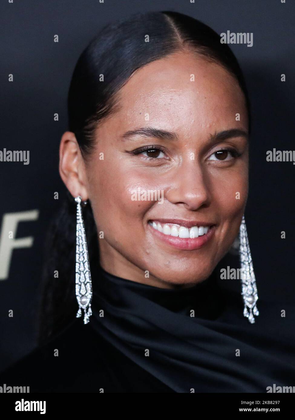 SANTA MONICA, LOS ANGELES, CALIFORNIA, USA - OCTOBER 10: Singer Alicia ...