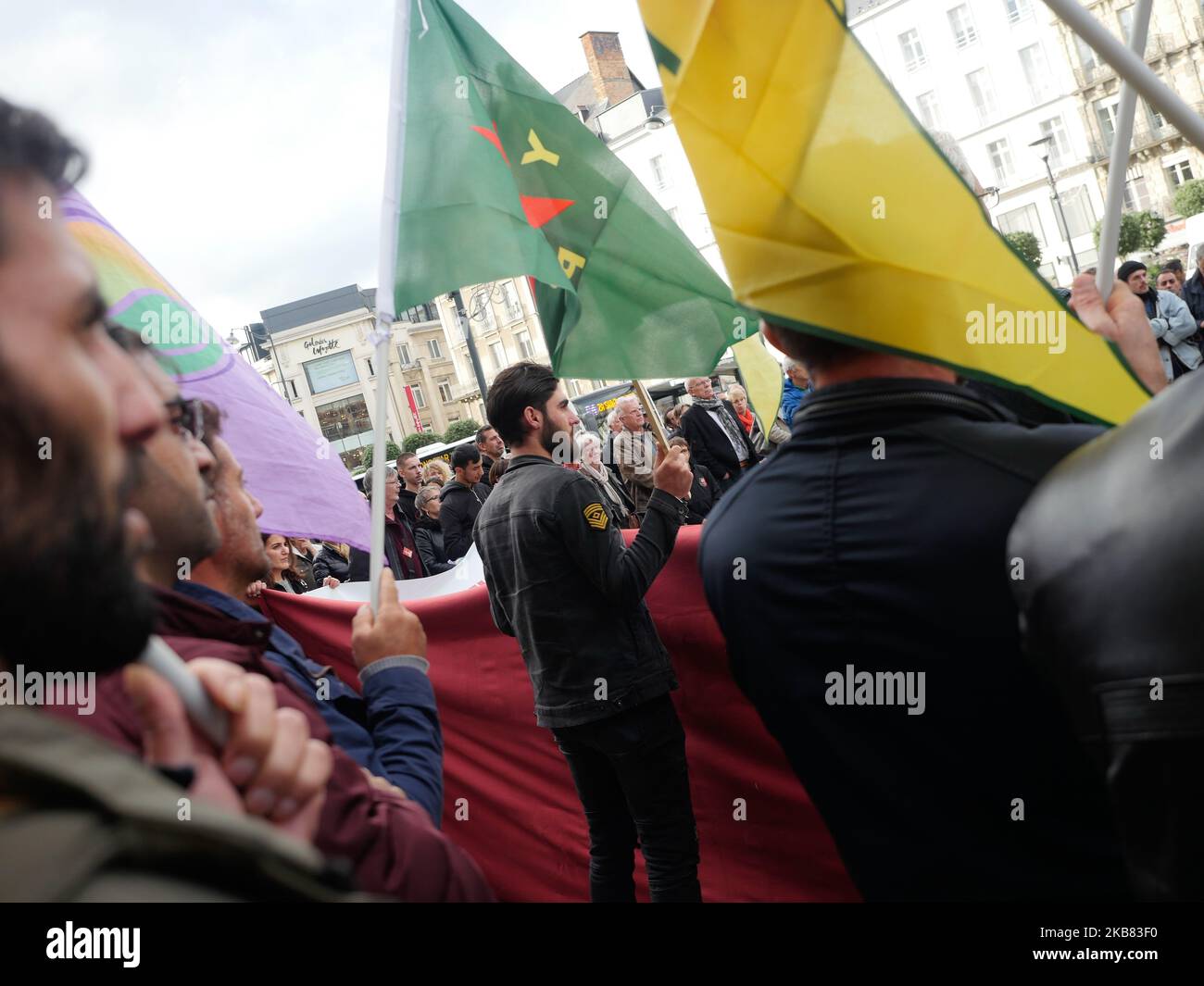 Peoples and support of the kurdish community at the dmonstration ...