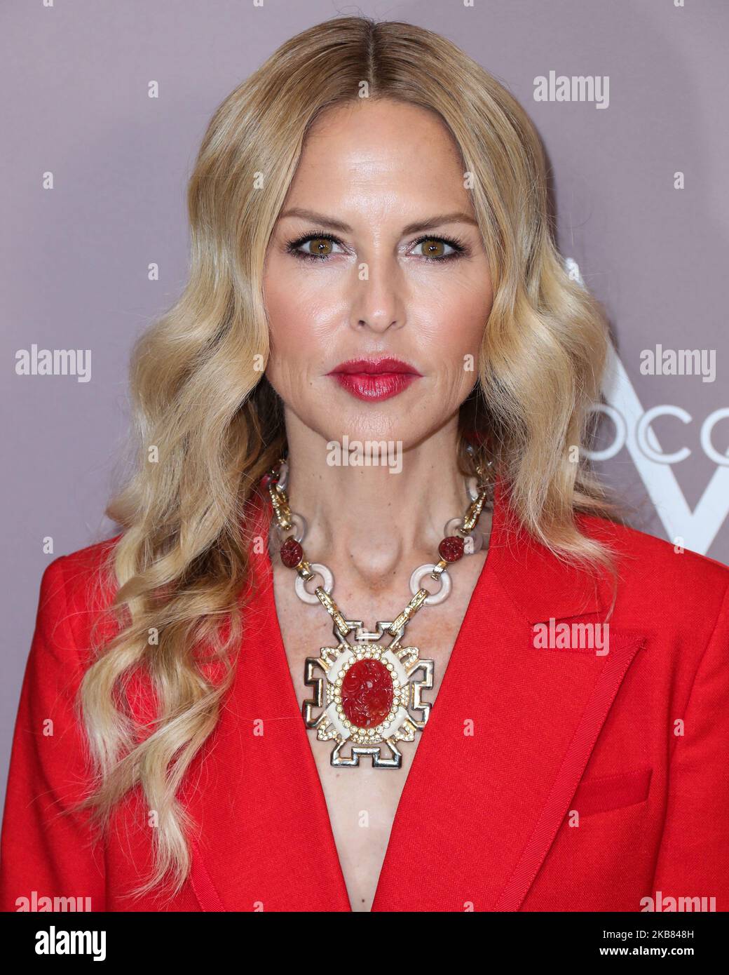 BEVERLY HILLS, LOS ANGELES, CALIFORNIA, USA - OCTOBER 11: Fashion ...