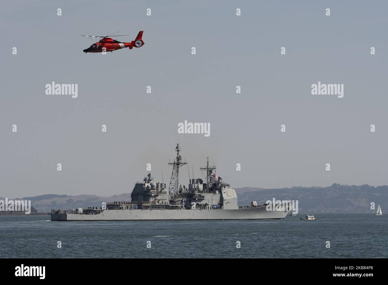 U.S. Navy warship, USS Princeton (CG-59), a Ticonderoga-class guided ...