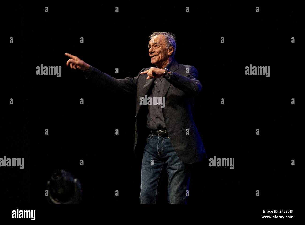 The italian singer and song-writer Roberto Vecchioni performing at ...