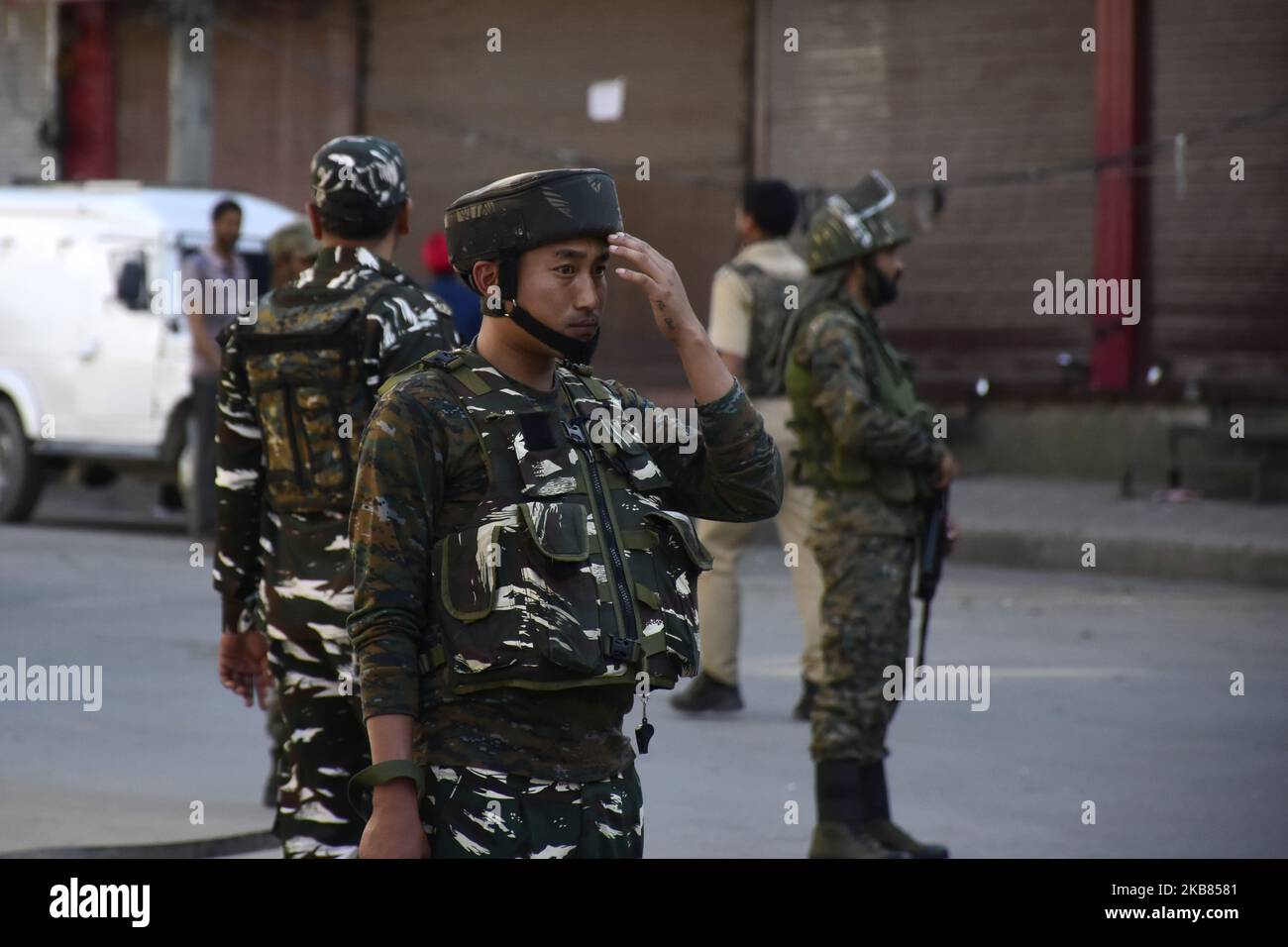 Indian forces remain alert after grenade attack took place in Srinagar ...