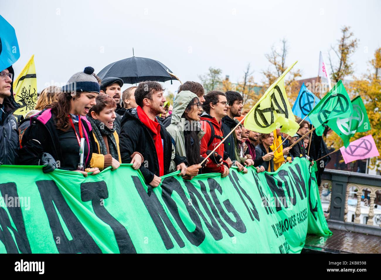 Hundreds of Extinction Rebellion activists blocked on 12th October 2019 ...