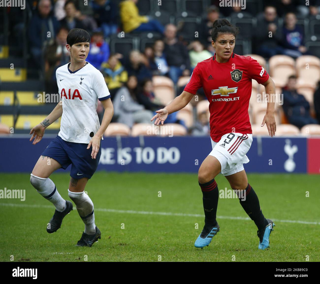 R ashleigh neville of tottenham hotspur ladies hi-res stock photography ...