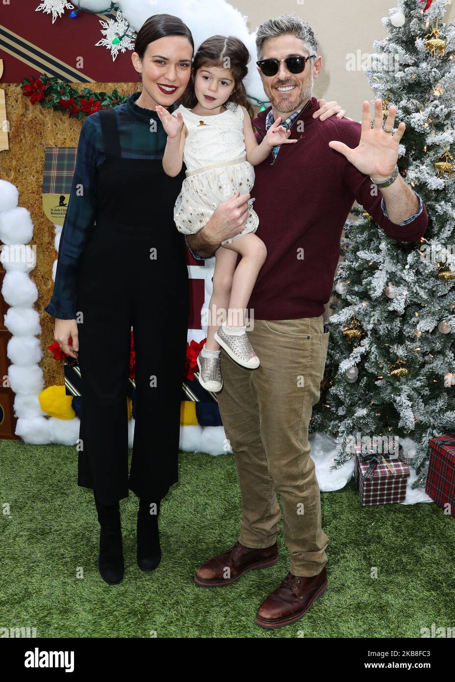 (FILE) Dave and Odette Annable Split After 9 Years of Marriage. BEVERLY ...