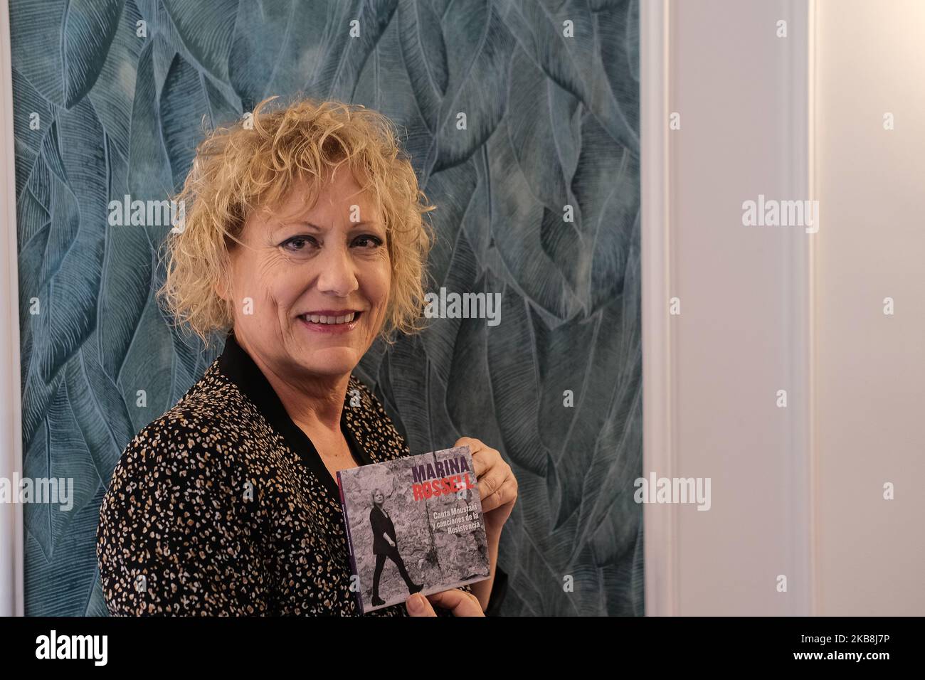 The singer-songwriter Marina Rosell shouts to life with her new album ...