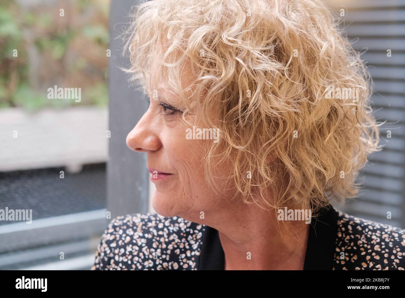 The singer-songwriter Marina Rosell shouts to life with her new album ...