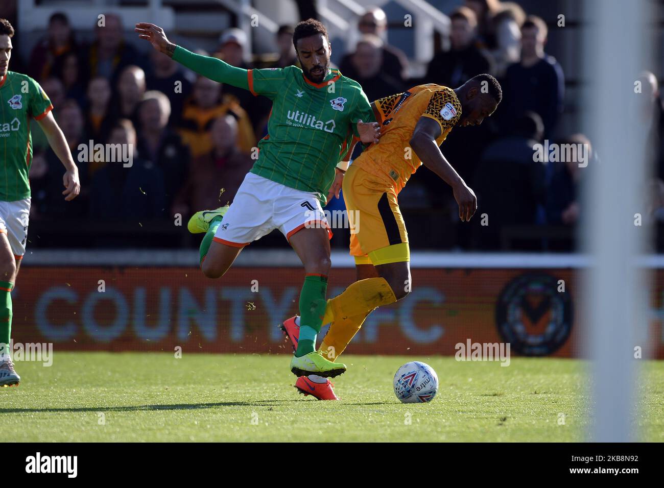 James perch of scunthorpe united hi-res stock photography and images ...