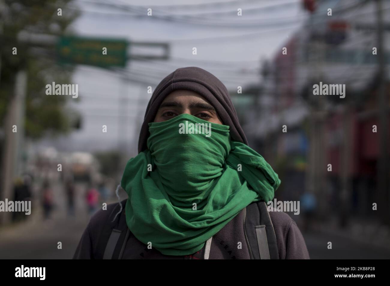 Control de metro hi-res stock photography and images - Alamy