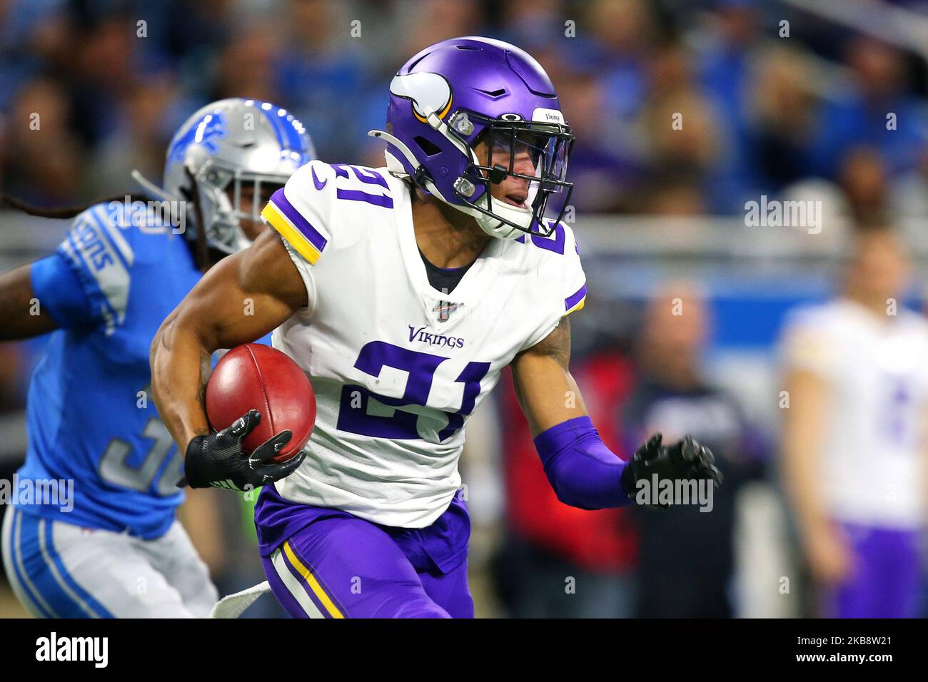 Mike hughes hi-res stock photography and images - Alamy