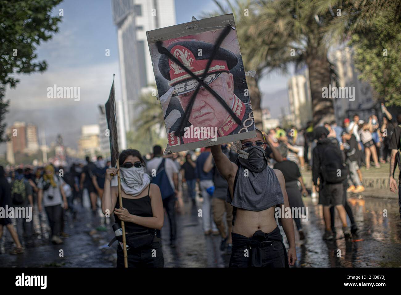 Thousands of people marched to demonstrate against the political ...