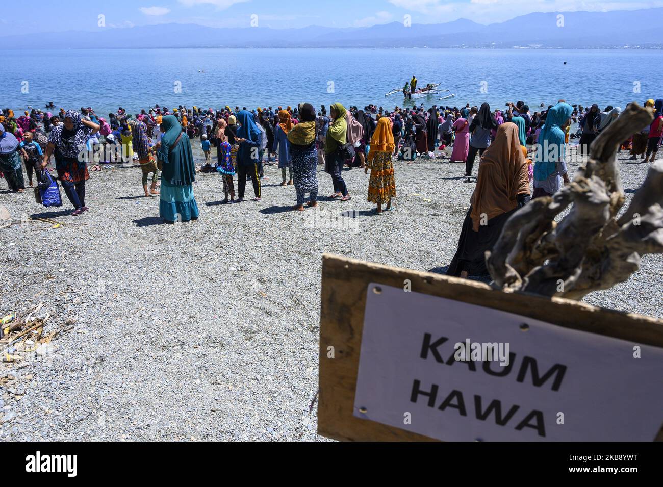 Safar bath hi-res stock photography and images - Alamy